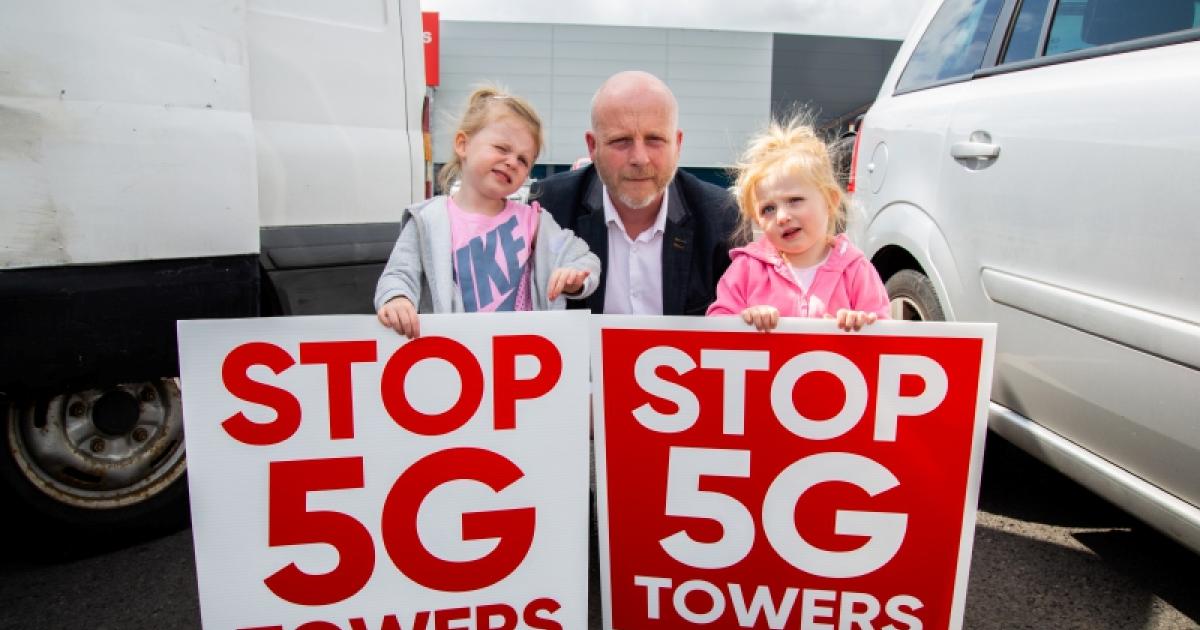Protest staged over broadband phone mast proposals - Photo 1 of 1 ...