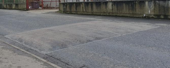 Misery for motorists as Spamount speed ramps yet to be painted - Alpha ...