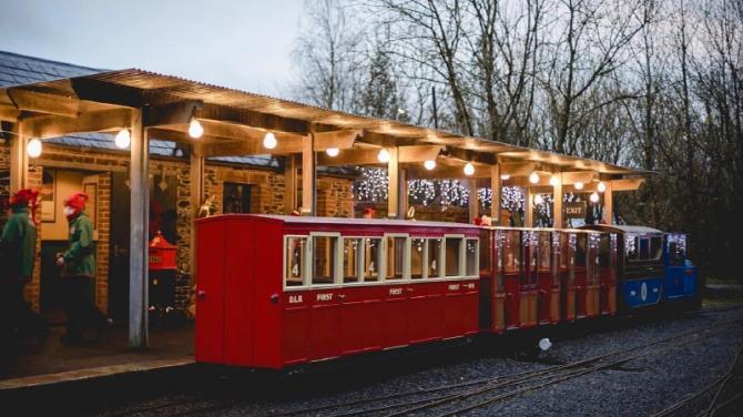 All aboard the Santa Express at Oakfield Park - Photo 1 of 1 - Alpha ...