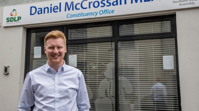 McCrossan urges Housing Executive to reach fair pay agreement - Photo 1 ...