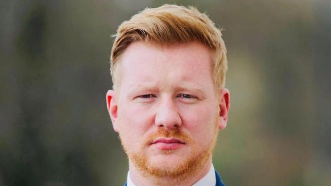 Emma hall dr cute character and a body that meets all my